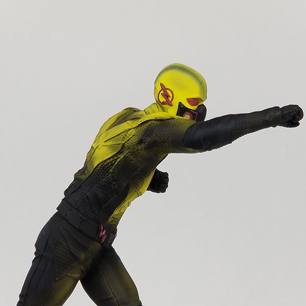 Icon Heroes DC Comics Flash TV Crisis on Earth X Dark Flash Statue