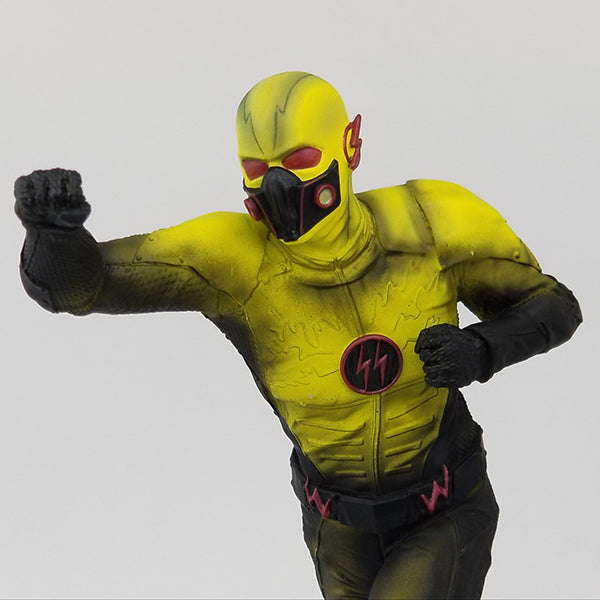 Icon Heroes DC Comics Flash TV Crisis on Earth X Dark Flash Statue