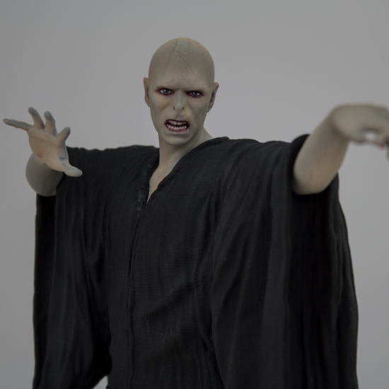 Icon Heroes Harry Potter Goblet of Fire Voldermort Statue