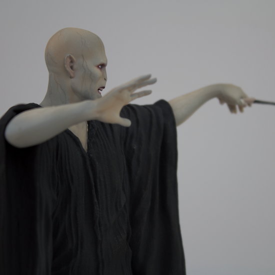 Icon Heroes Harry Potter Goblet of Fire Voldermort Statue