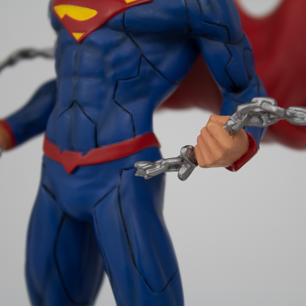 Superman Statue Icon Heroes DC Comics